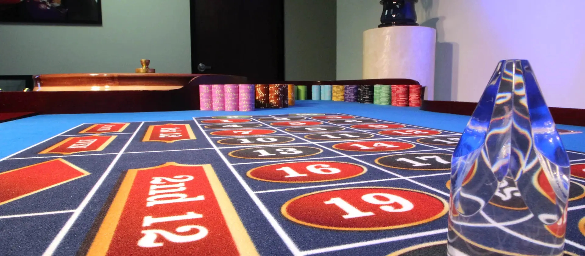 Roulette Table Rental | Rent A Roulette Wheel | Aces Up Casino Parties